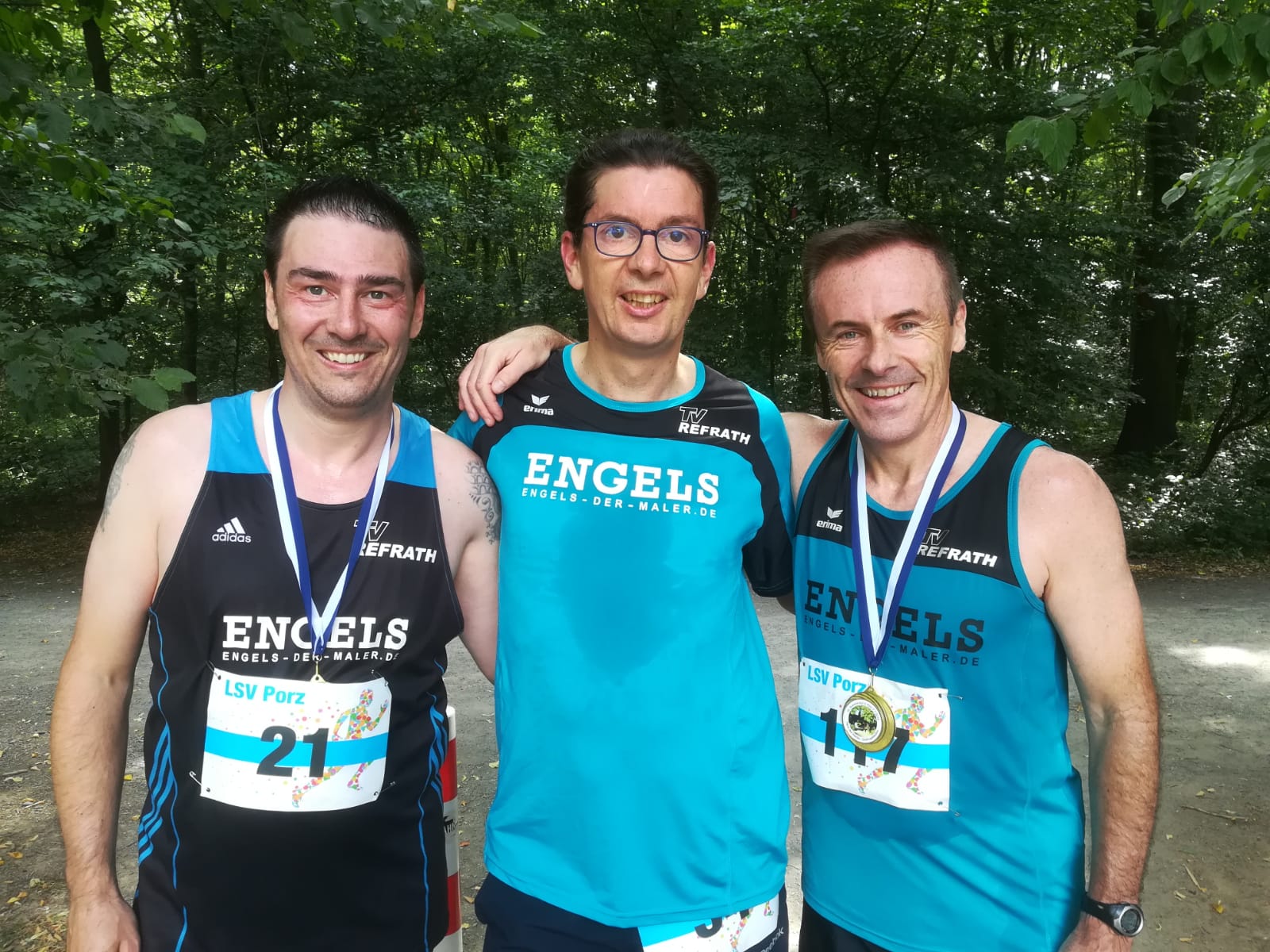 Sabine Singer gewinnt den 10-Meilen Sommerlauf in Porz – TV Refrath